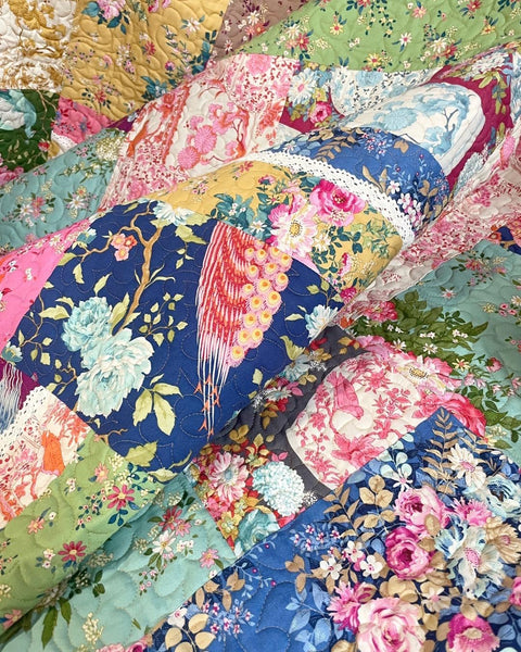 Fat Quarter Quilt - Quilts – The Quilters Angel